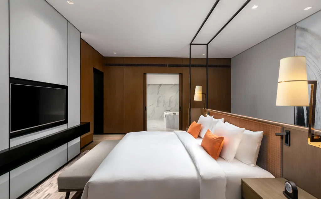 Executive Suite: Experience Unmatched Luxury and Comfort
